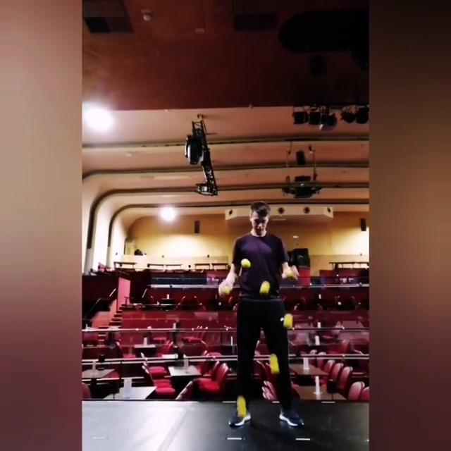 Guy Displays Amazing Bounce Juggling Skills | Jukin Licensing