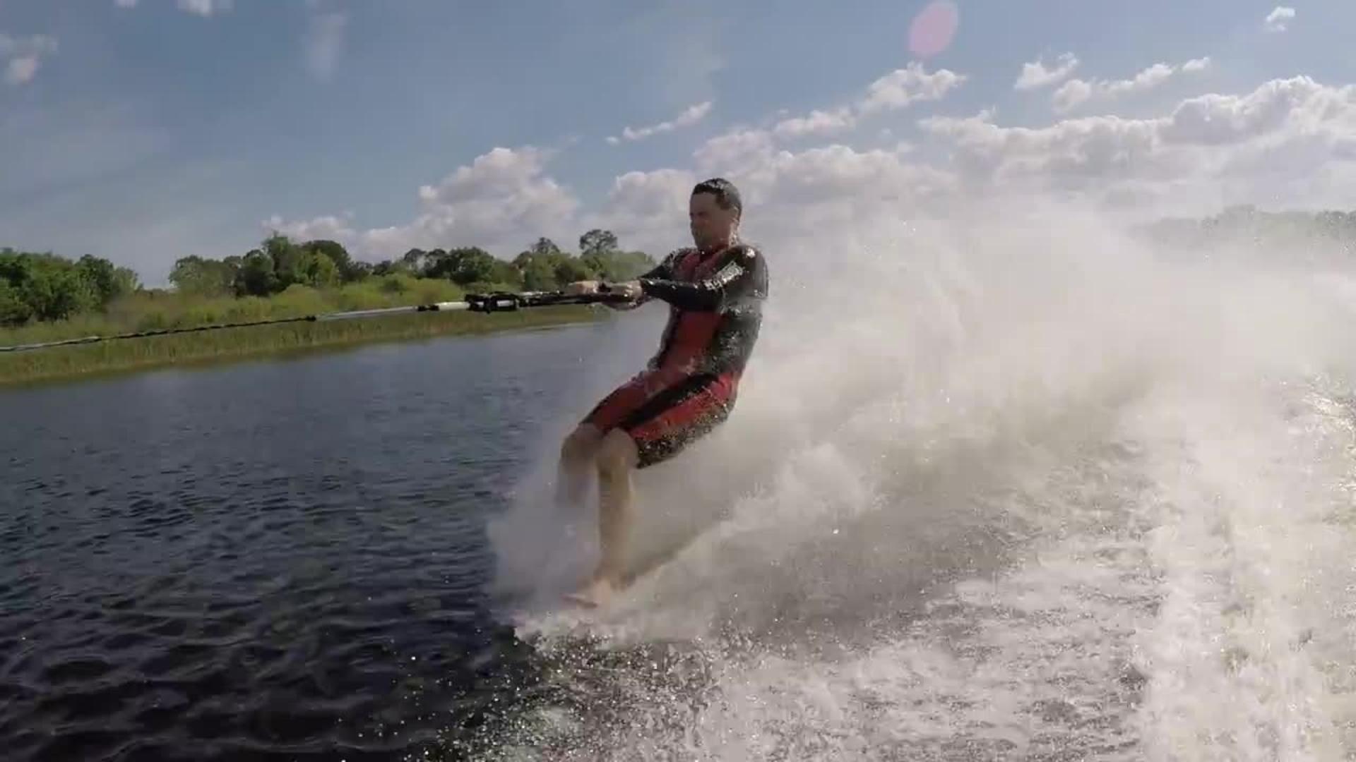 One-Legged Barefoot Water Skiing Fail | Jukin Licensing
