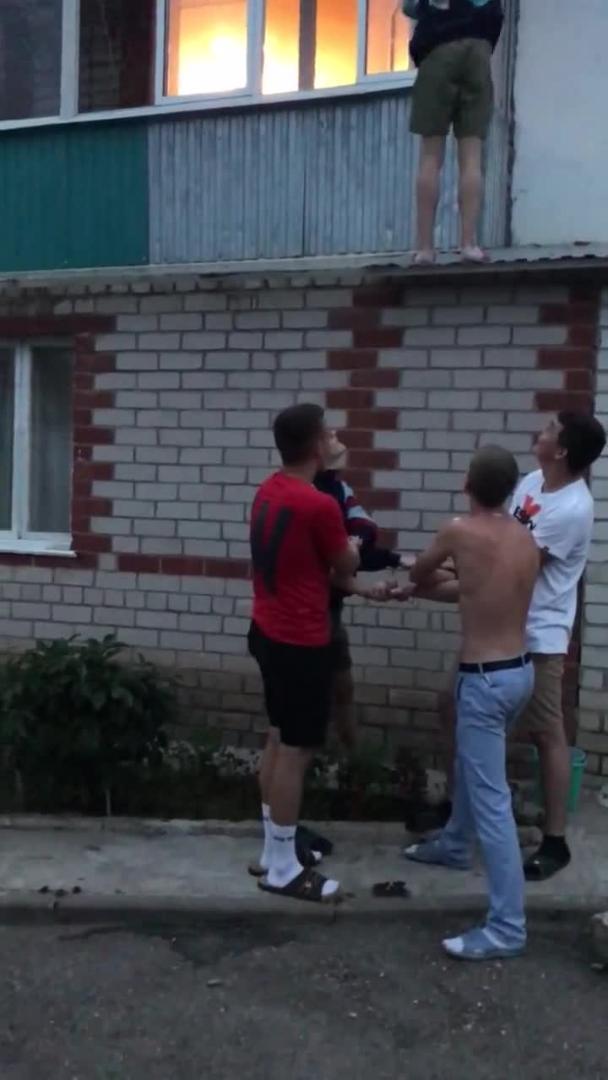 Guy Hits Ground During Trust Fall | Jukin Licensing