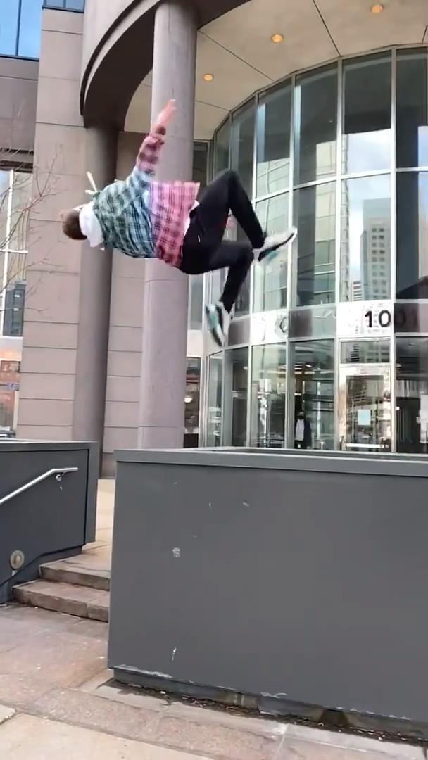 Guy Backflips on One Leg While Doing Parkour | Jukin Licensing