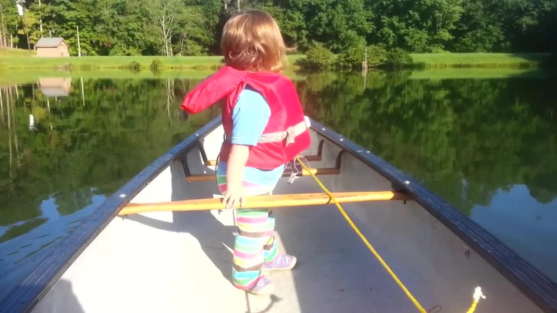 Baby Falls out of Canoe | Jukin Licensing