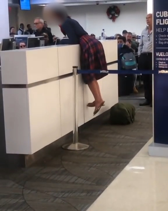 Woman Loses Her Cool at Airport | Jukin Licensing