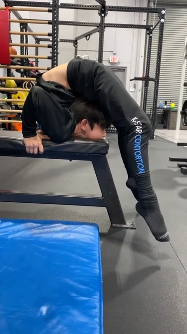 Kid Performs Insane Back Bending Contortion Pose | Jukin Licensing