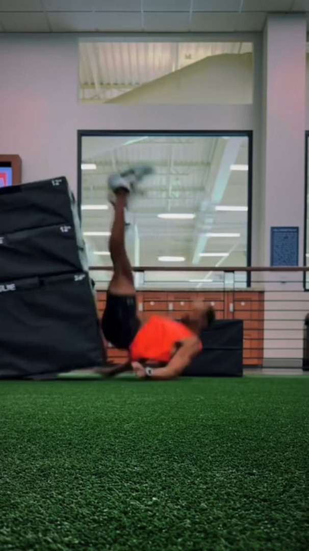 Guy Falls on His Back While Attempting Box Jump | Jukin Licensing