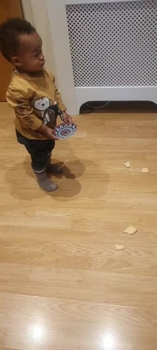 Kid Drops Snacks Because of Dad and Gets Annoyed | Jukin Licensing