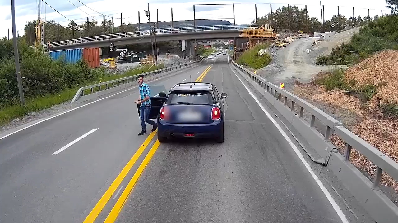 Reckless Car Gets Served | Jukin Licensing