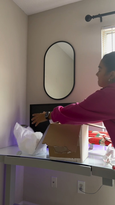 Glass Lamp Smashes When Woman Accidentally Drops it While Unpacking ...