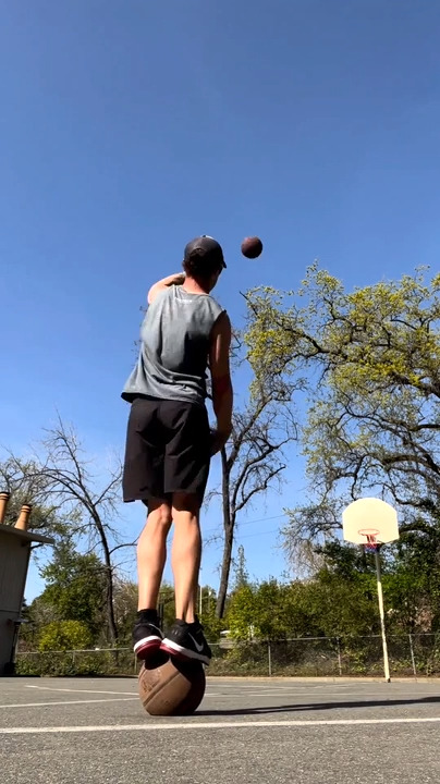 Guy Displays Impressive Basketball Trickshots | Jukin Licensing