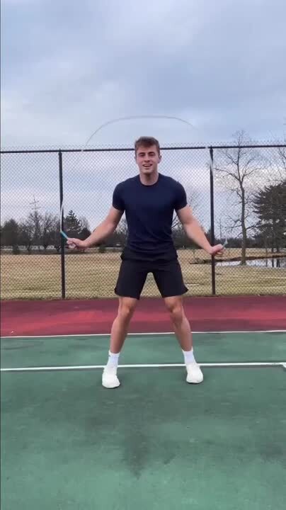 World Champion Performs Extremely Tricky Jump Roping Combo | Jukin ...