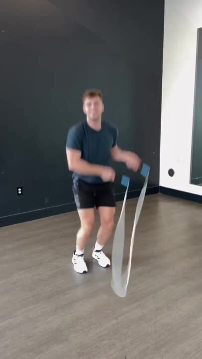 Jumproping Champion Shows Multiple Skipping Tricks | Jukin Licensing