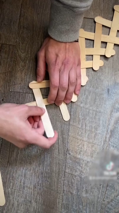 Social Media Influencer Sets World Record for Longest Stick Bomb ...