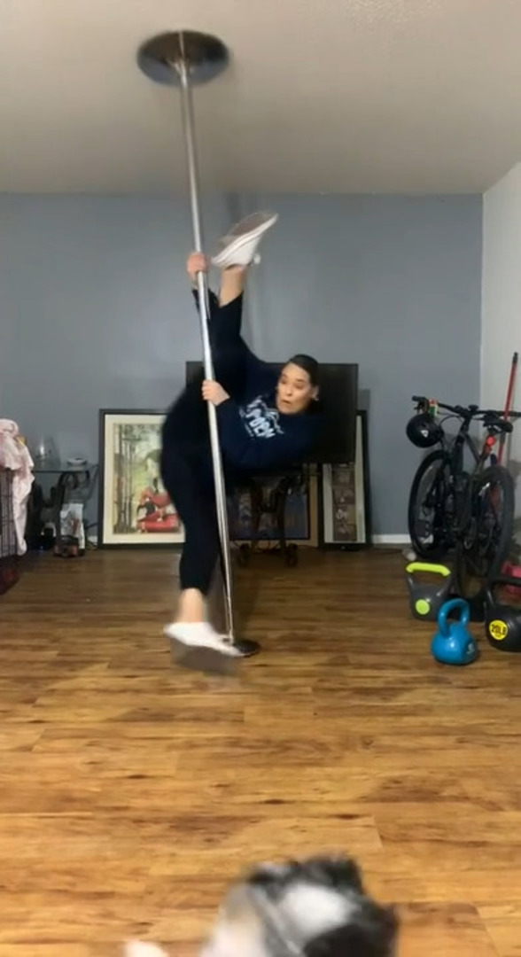 Pole Dancing Fail | Jukin Licensing