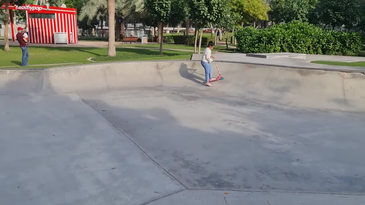 Little Girl Falls Face First While Riding Scooter at Skate Park | Jukin ...