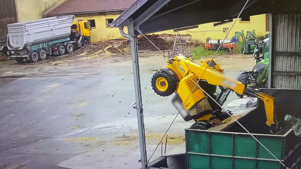 Loader Tips Over While Unloading Heavy Weight Off of Shovel | Jukin ...