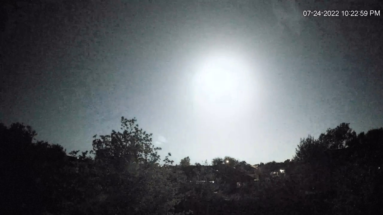 Person Watches Massive Fireball Soaring Over Texas | Jukin Licensing