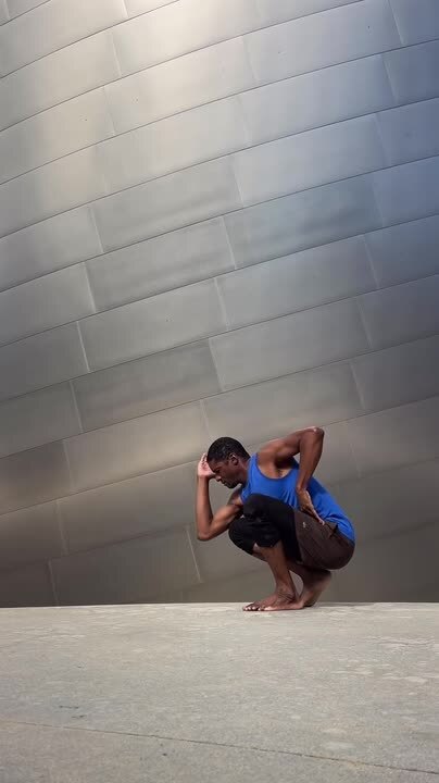 Man Performs Impressive Horizontal Single Handstand | Jukin Licensing