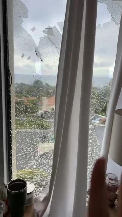 Window Shatters Unexpectedly and Makes Mess in Woman's Room | Jukin ...