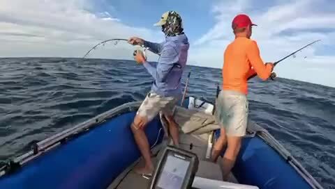 Fishing Rod Snaps in Half While Man Tries to Reel in Giant Trevally ...