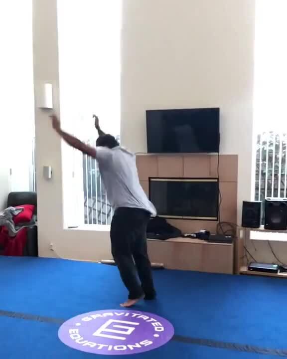 Man Does Multiple Backflips and Lands Perfectly on His Feet | Jukin ...