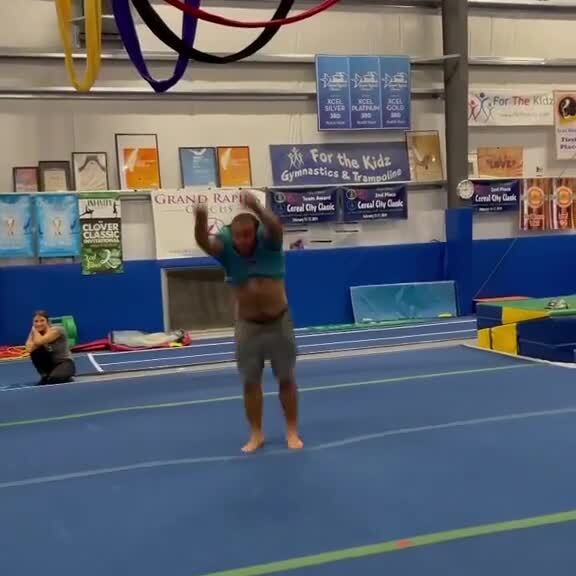 Man Loses Pants While Doing Frontflips | Jukin Licensing
