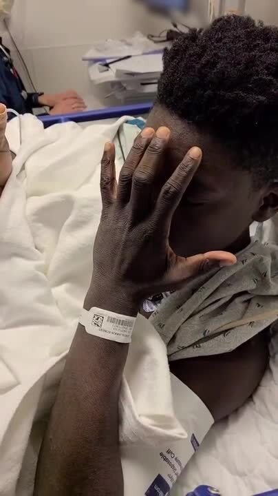 Anesthetized Patient Gives Hilariously Emotional and Confused Reactions ...