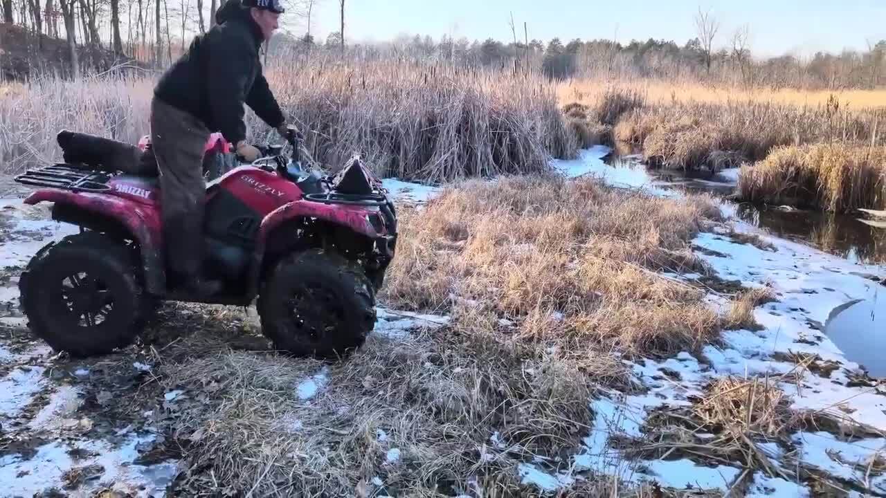 Guy Tips Over Handlebar After Crashing ATV Into Large Puddle | Jukin ...