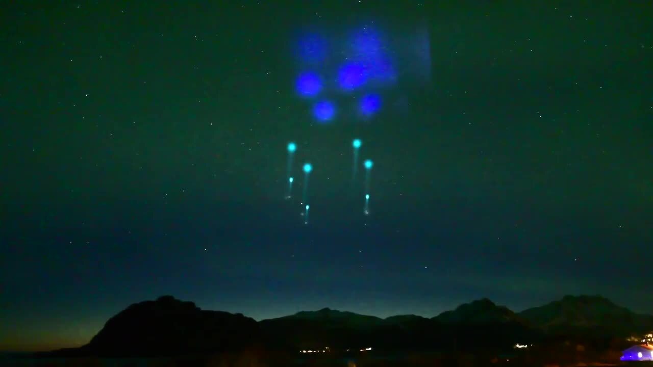 Strange Light in Sky from NASA's AZURE Mission | Jukin Licensing