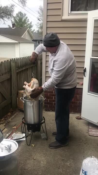 First Time Turkey Frying Safety Stress | Jukin Licensing