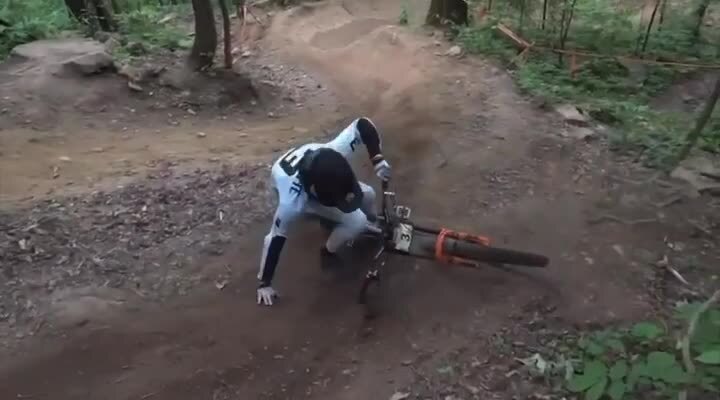 Guy on Bike Recovers Quickly From Fall and Continues to Ride | Jukin ...