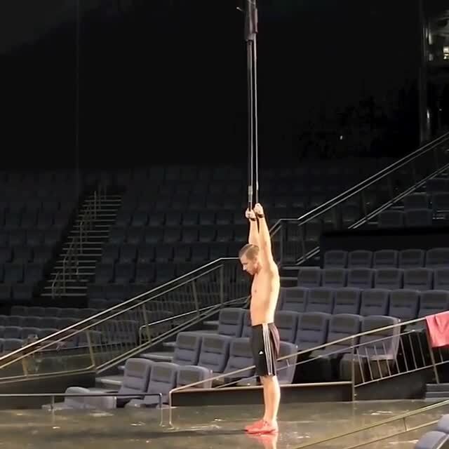 Acrobat Flips With Bungee Cords | Jukin Licensing