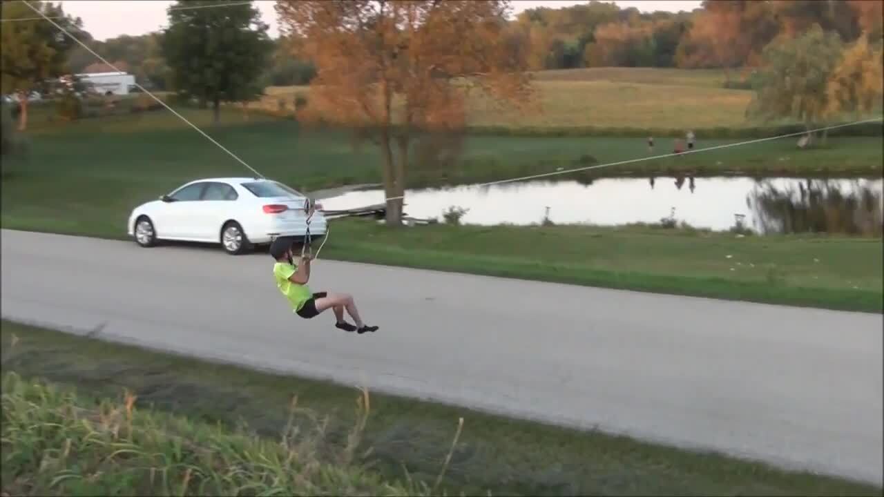 Massive Redneck Zipline Fail | Jukin Licensing