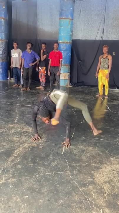 Contortionist Performs Breathtaking Tricks | Jukin Licensing