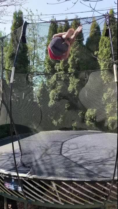 Guy's Shirt Changes Colors as he Jumps on Trampoline | Jukin Licensing