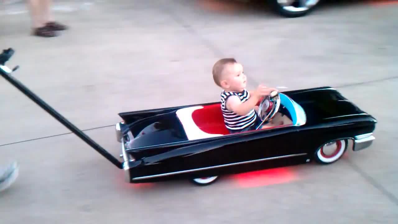 Custom Cadillac Muscle Car Baby Stroller | Jukin Licensing