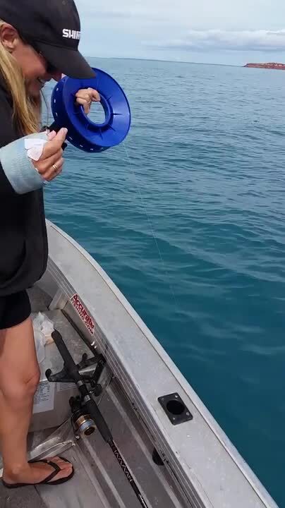 One-Handed Fishing | Jukin Licensing