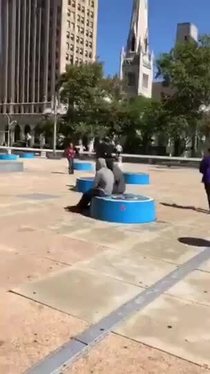 Guy Falls Awkwardly While Trying to Climb Parkour Structure | Jukin ...