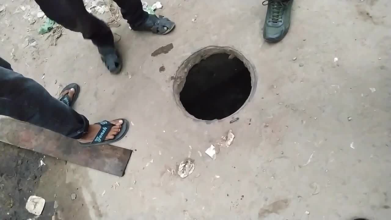 Man Becomes Human Rope to Save Stuck Puppy | Jukin Licensing