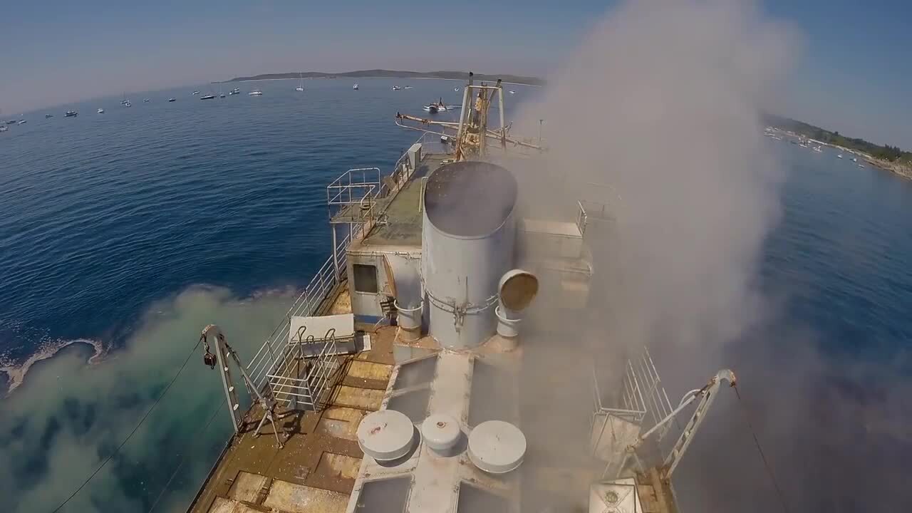 Intentional Sinking of Ex-Naval Ship | Jukin Licensing