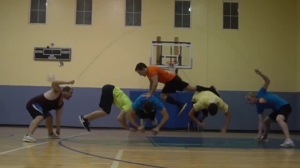 Professional Jump Rope Team Performs Double Dutch Routine | Jukin Licensing