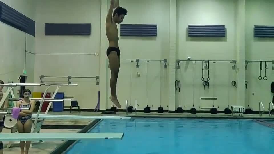 Guy Tries Springboard Dive into A Pool Fails | Jukin Licensing