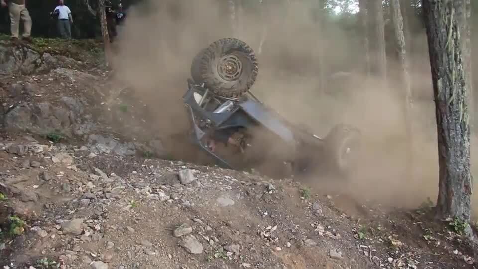 Jeep Hits Tree during Climb and Rolls | Jukin Licensing