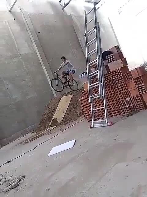 Guy Falls off Cycle While Trying to do Ramp Trick | Jukin Licensing