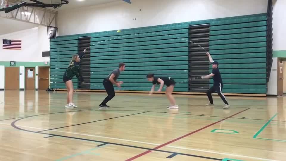 Jump Roping Athletes Double Dutch in Perfect Coordination | Jukin Licensing
