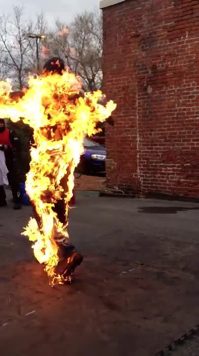 Stuntman Gets Lit on Fire and Walks While Rehearsing For Movie Scene ...