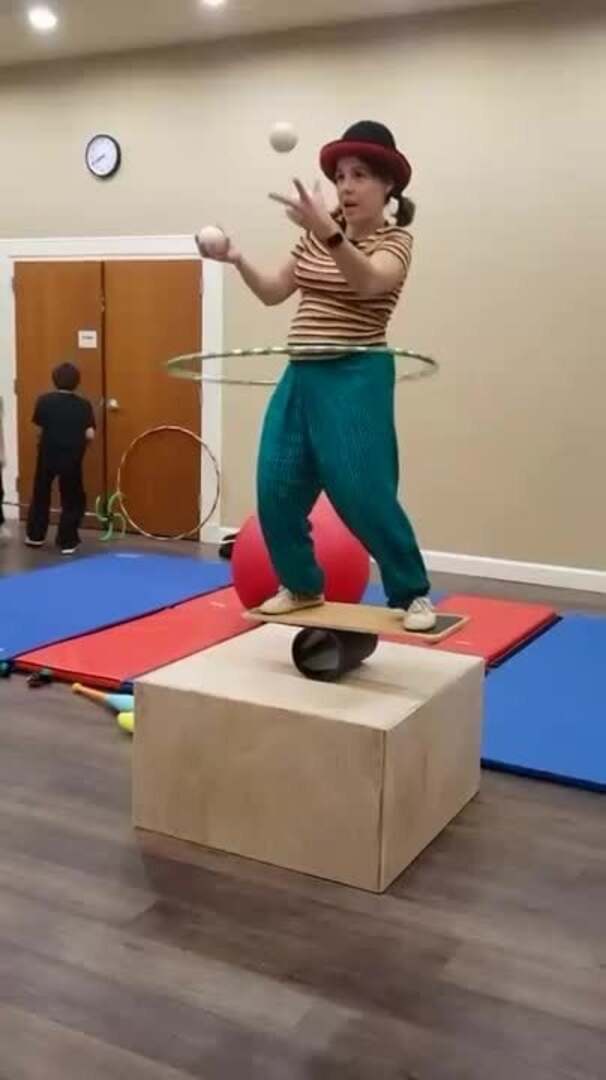 People of All Ages Enjoy Fun Time at Weekly Circus Jam | Jukin Licensing