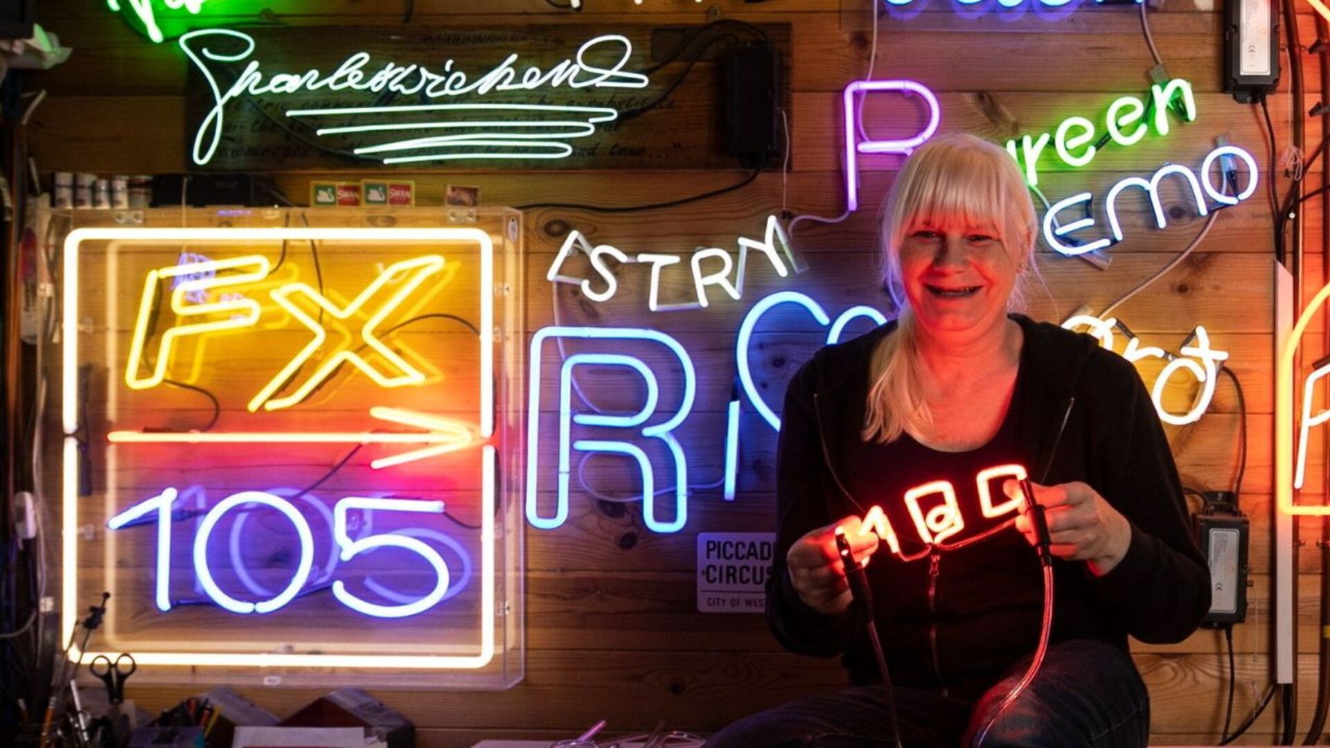 Elderly Woman Preserves Endangered Art of Traditional Neon Making ...