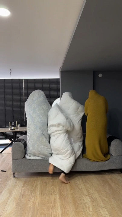 Group of People Slip and Fall off Couch | Jukin Licensing