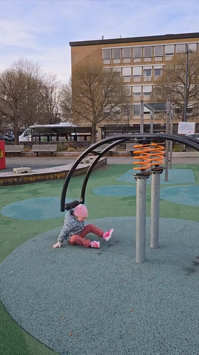 Girl Falls off From Spring Ride in Park | Jukin Licensing