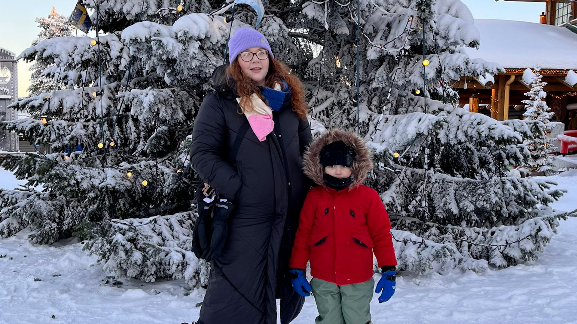 Family Enjoys Weekend at Lapland for Under GBP 2000 | Jukin Licensing