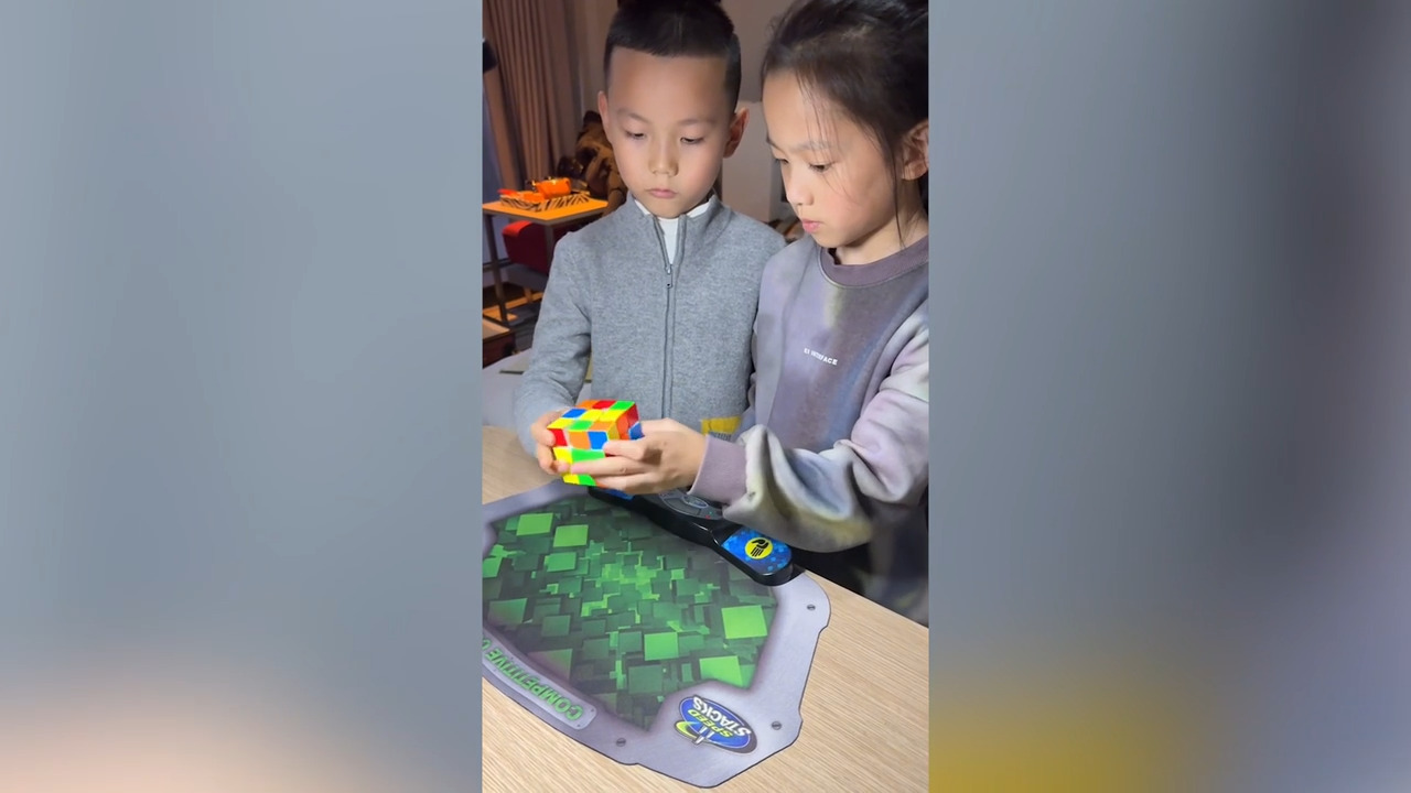 Kid Performs Amazing Routine During Dance Battle | Jukin Licensing